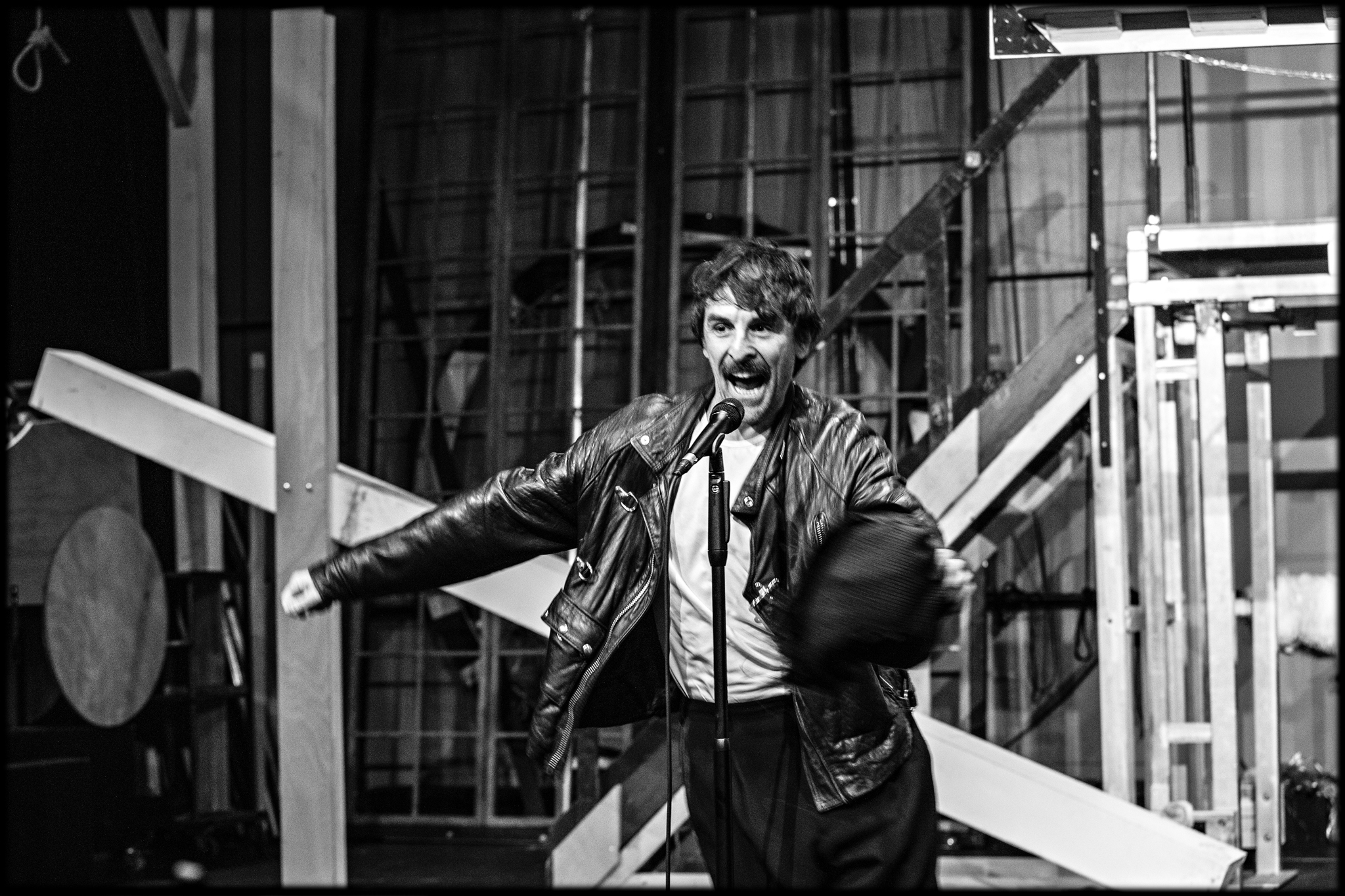 [ PICTURES ] THE THREEPENNY OPERA | Festival d’Aix—en—Provence | 2 — 21 ...